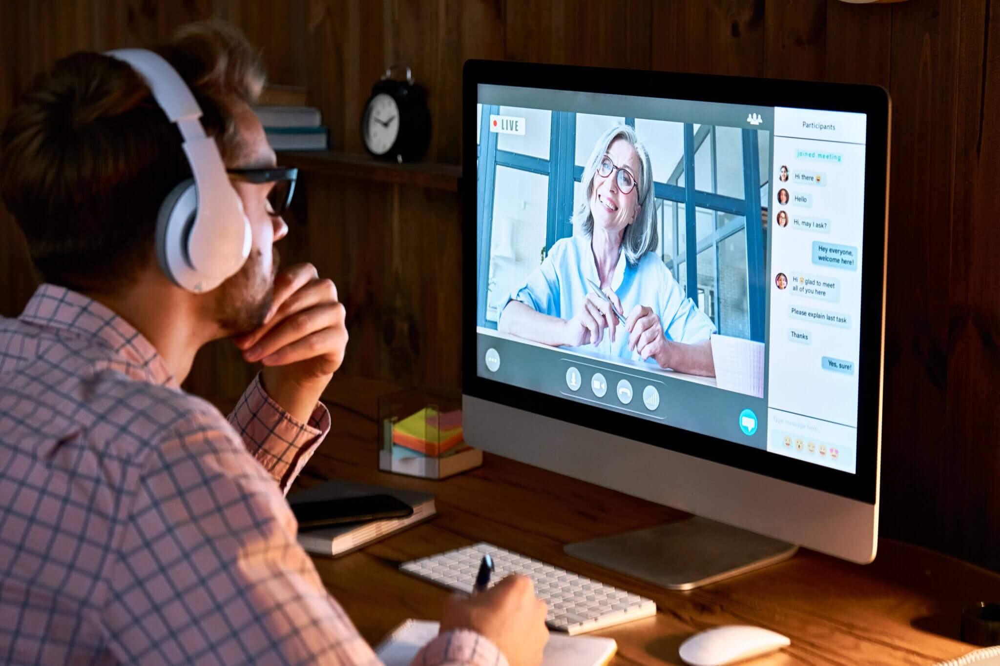 Benefits Package: 25 types of corporate benefits to offer your team - Voxy